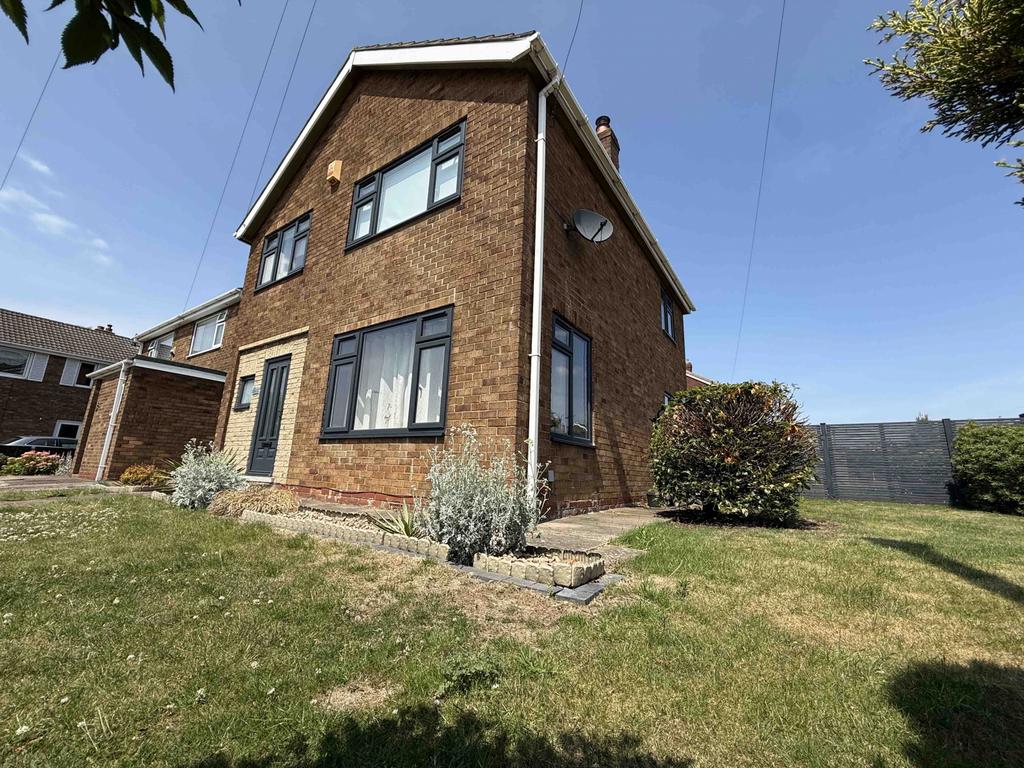 Keddington Road, Scunthorpe 3 bed detached house - £1,100 pcm (£254 pw)