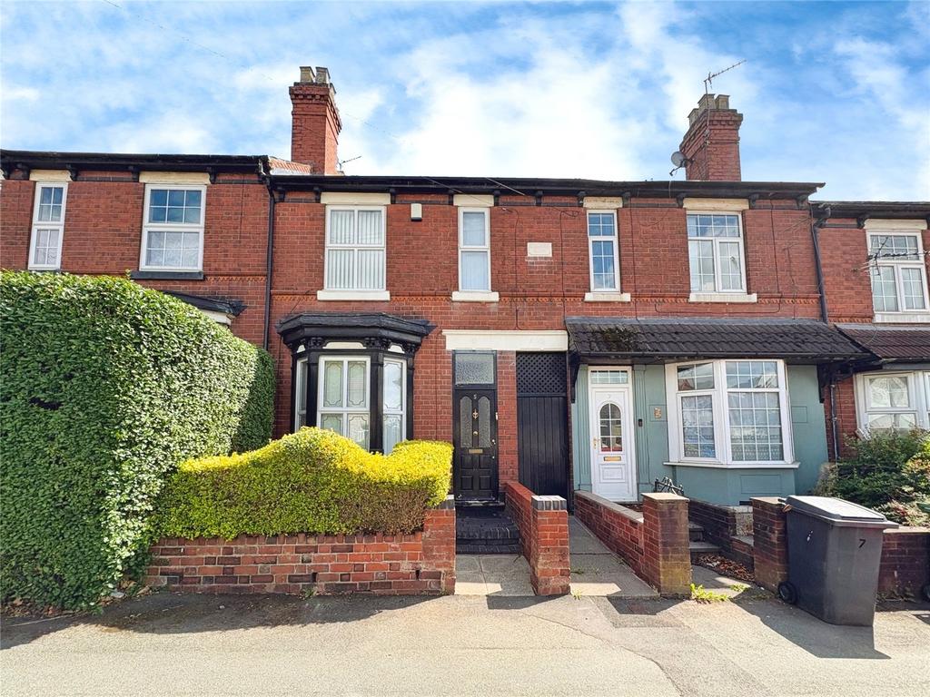 Victoria Road, Wolverhampton WV10 2 bed terraced house - £950 pcm (£219 pw)