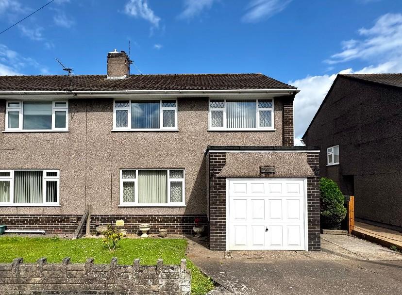 Traston Avenue, Newport NP19 3 bed semi-detached house for sale - £250,000
