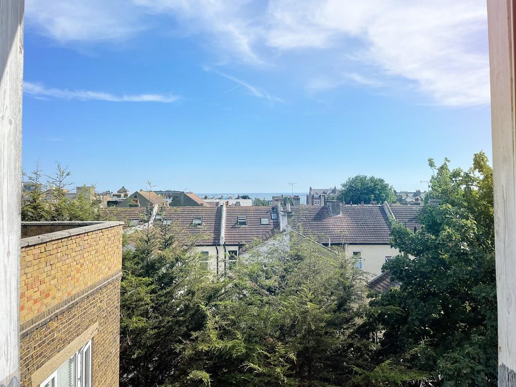 Clifftown Road, Southend On Sea SS1 Studio for sale - £125,000