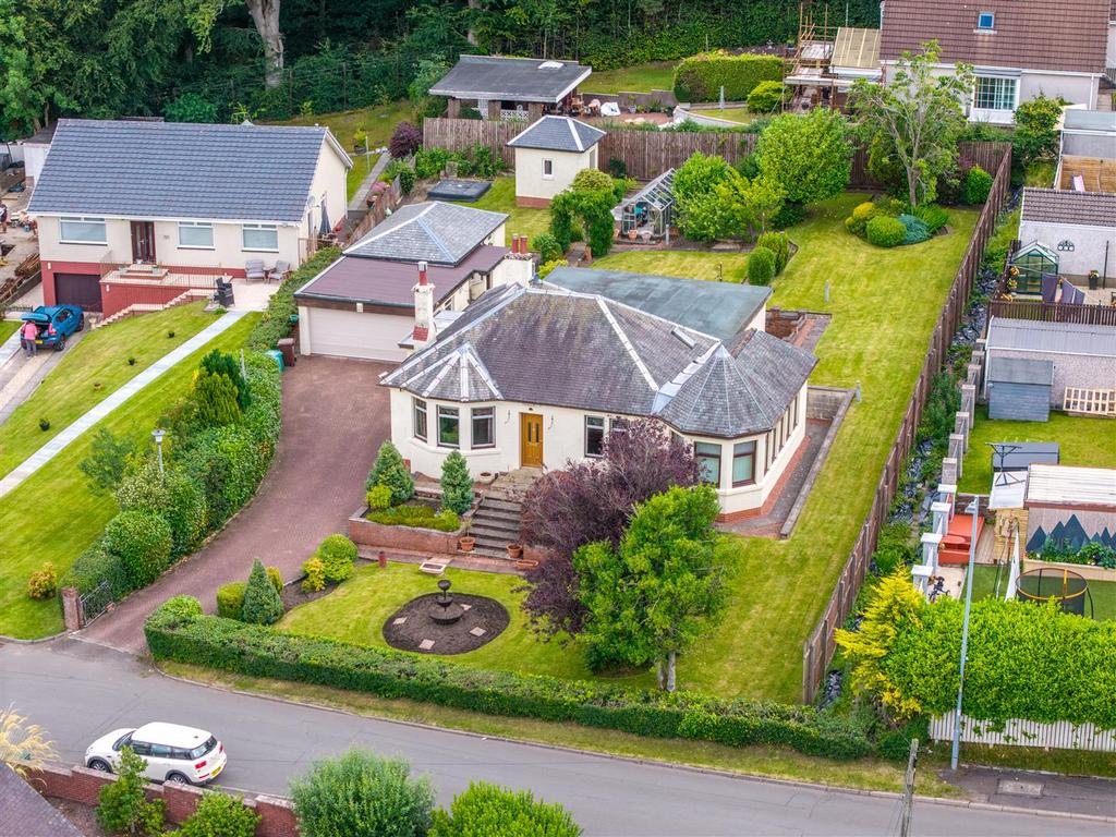 Church Road, Bonkle 3 bed detached house - £335,000