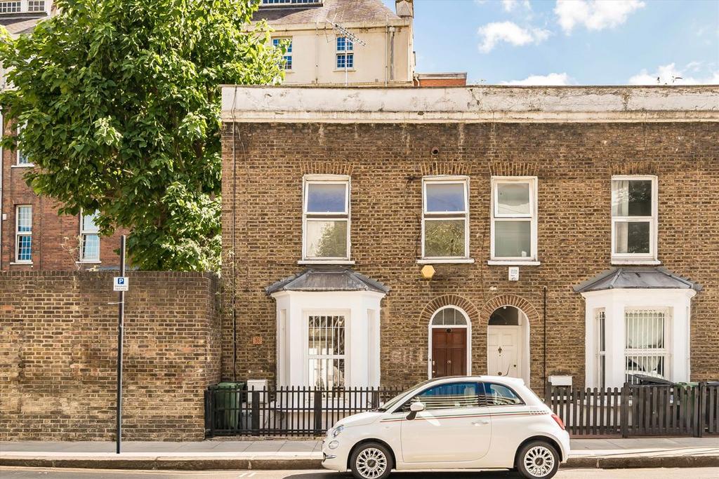 Shortlands, London W6 2 bed house - £3,250 pcm (£750 pw)