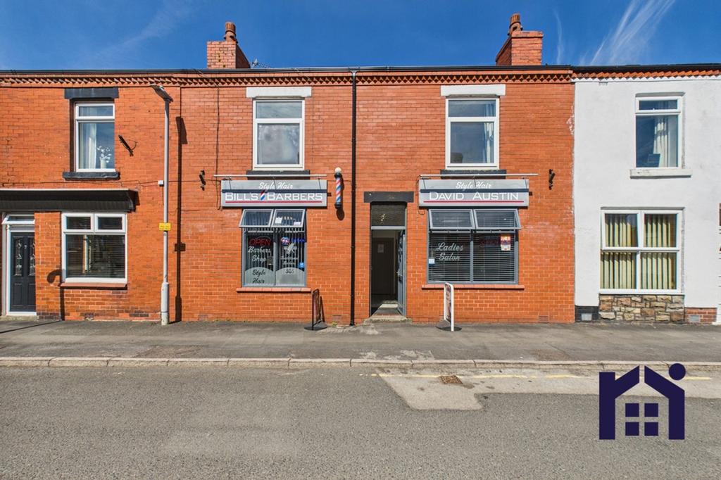 Mill Street, Coppull, PR7 5AZ 2 bed flat - £600 pcm (£138 pw)