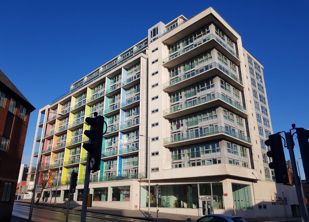 The Litmus Building, Huntingdon... 2 bed apartment to rent - £1,400 pcm ...