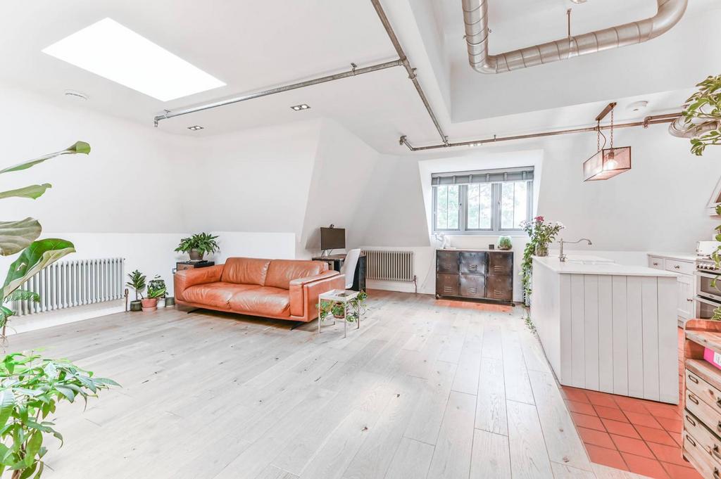 Sydenham Hill, Sydenham, London, SE26 2 bed flat for sale - £525,000
