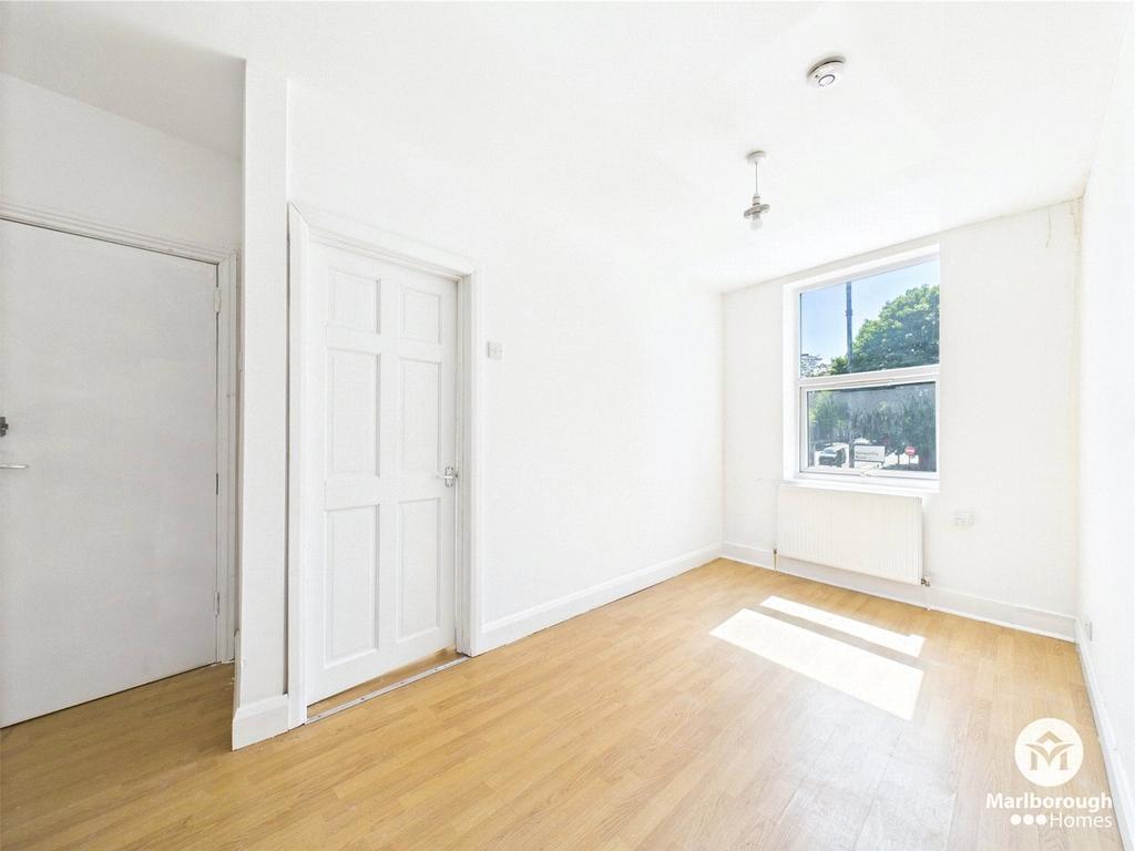 Wick Road, Hackney, London, E9 1 bed apartment - £1,400 pcm (£323 pw)