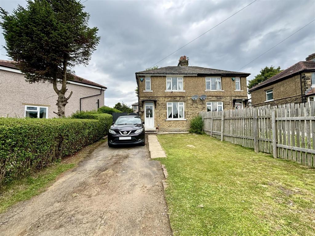 Mandale Road, Bradford BD6 3 bed semi-detached house for sale - £165,000