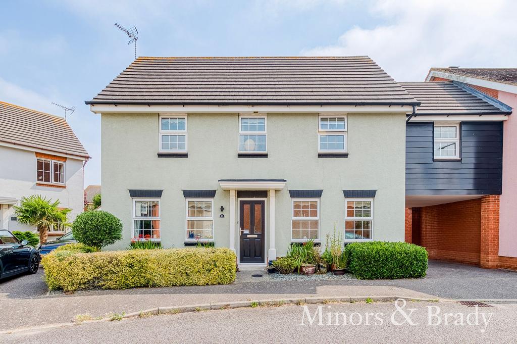 Gratton Dale, Carlton Colville 5 bed detached house to rent - £1,750 ...