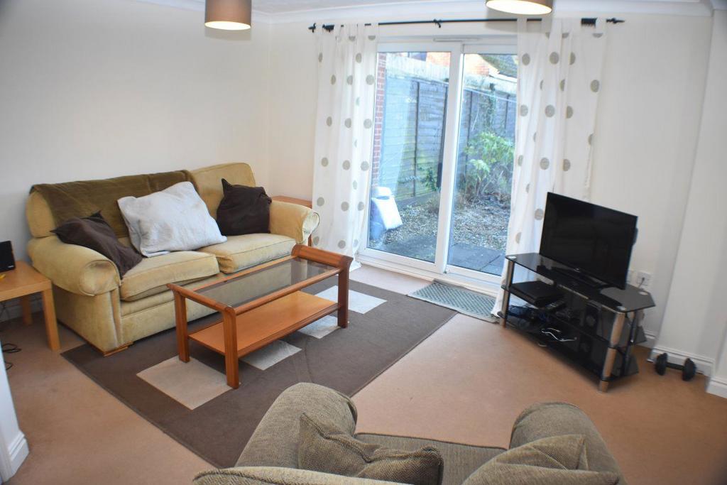 Crossberry Way, Helpston... 3 bed semi-detached house - £1,000 pcm (£ ...
