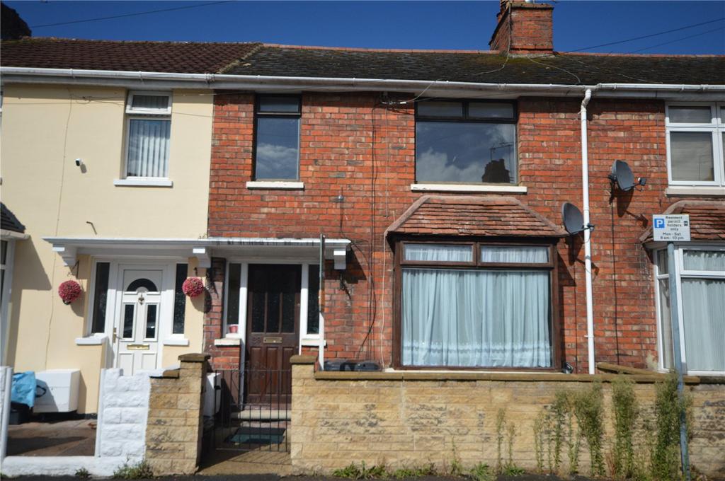 Southampton Street, Swindon, SN1 3 bed terraced house - £1,250 pcm (£ ...