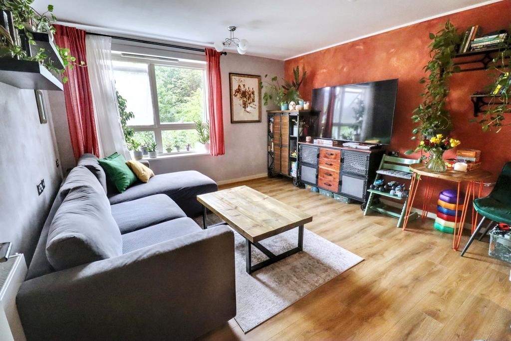 at Xchange Point, 22 Market Road... 1 bed apartment for sale - £158,000
