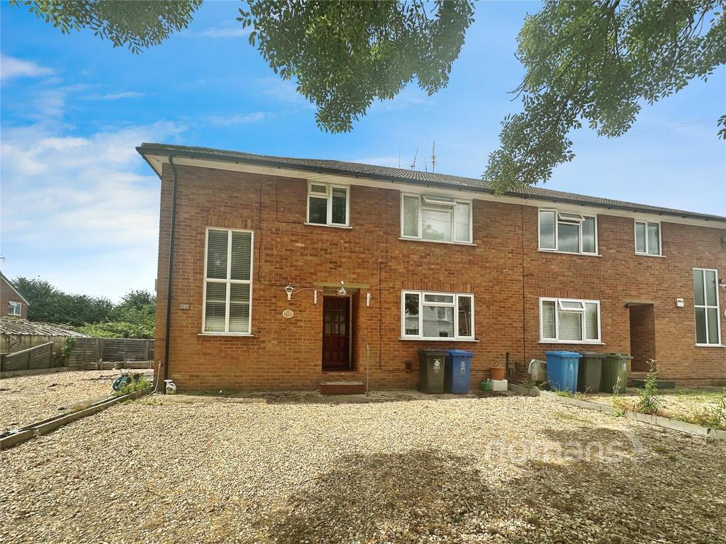 Ray Lea Road, Maidenhead, SL6 2 bed flat - £1,600 pcm (£369 pw)