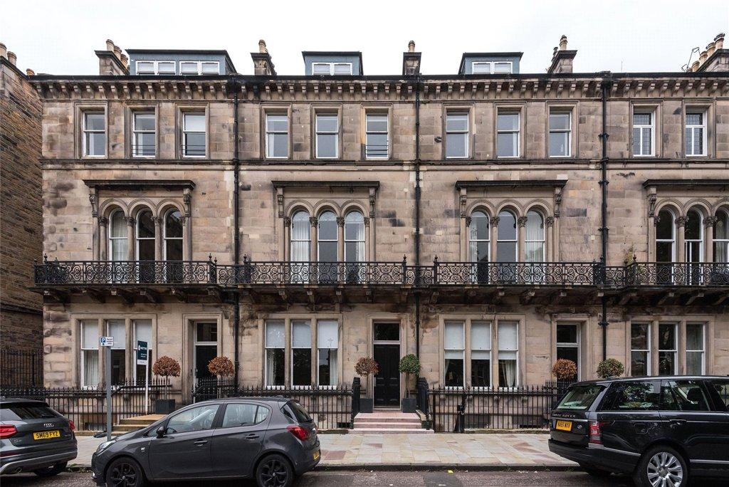 Rothesay Place, Edinburgh 1 bed apartment - £1,495 pcm (£345 pw)