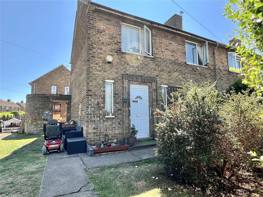 Winchester Avenue, Grimsby, DN33 3 bed end of terrace house - £105,000