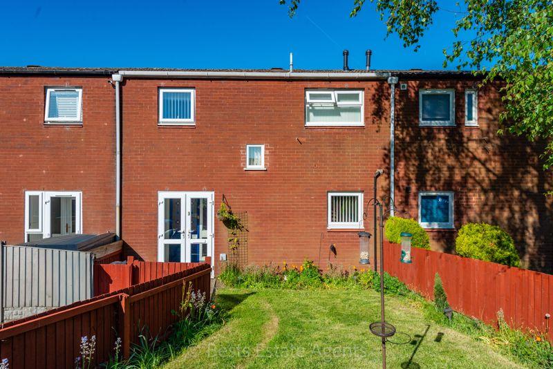 Lapwing Grove, Palacfields, Runcorn 3 bed terraced house - £130,000