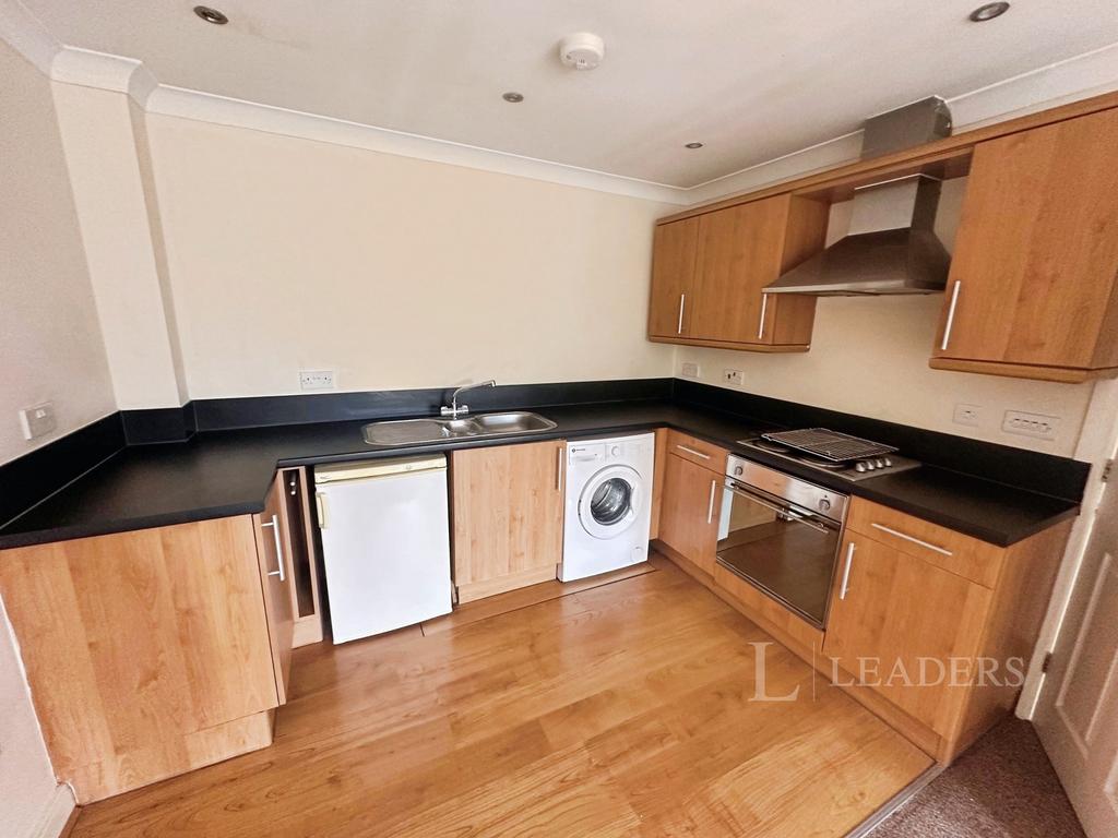 Alder Carr Close, Redditch, B98 1 bed apartment - £750 pcm (£173 pw)