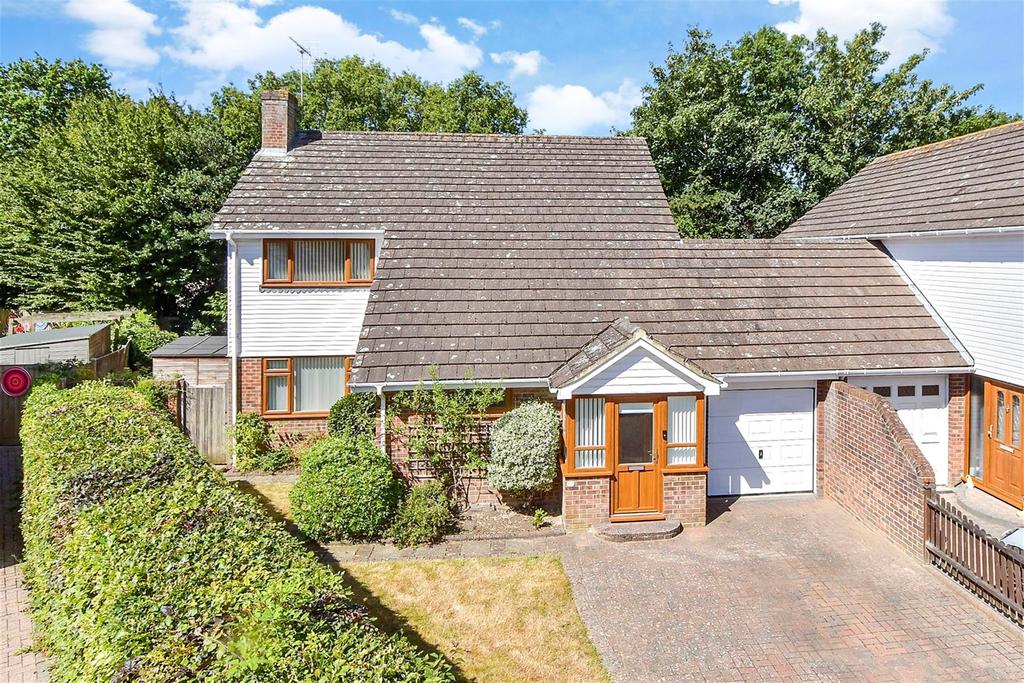 Beacon Walk, Tenterden TN30 3 bed link detached house - £396,500