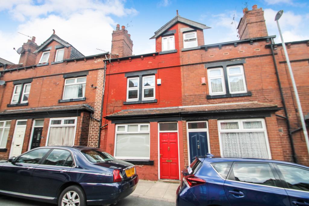 Athlone Grove, Leeds, West Yorkshire... 3 bed terraced house to rent ...