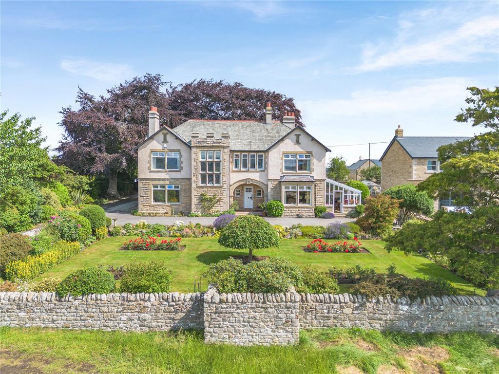 Darlington Road, Barnard Castle... 4 bed detached house - £875,000