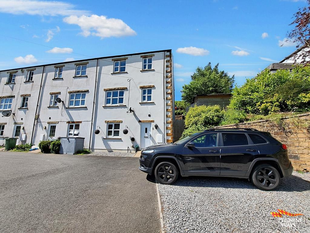 Nunnery Hill Way, Nenthead CA9 4 bed end of terrace house for sale - £ ...