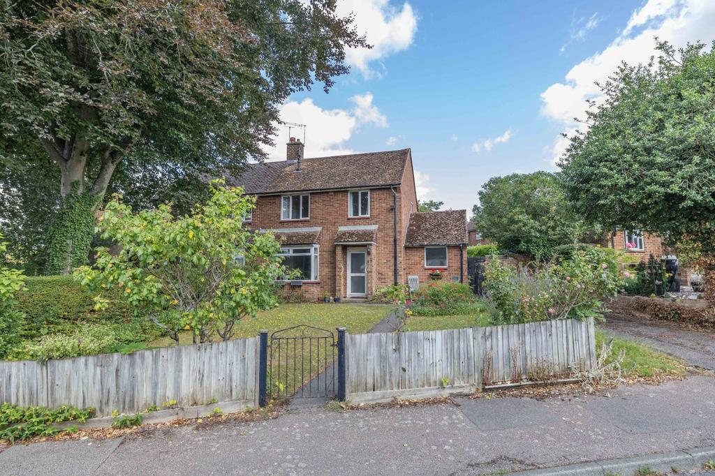 Downs Way, Charing, Ashford, Kent, TN27 2 bed semi-detached house - £ ...