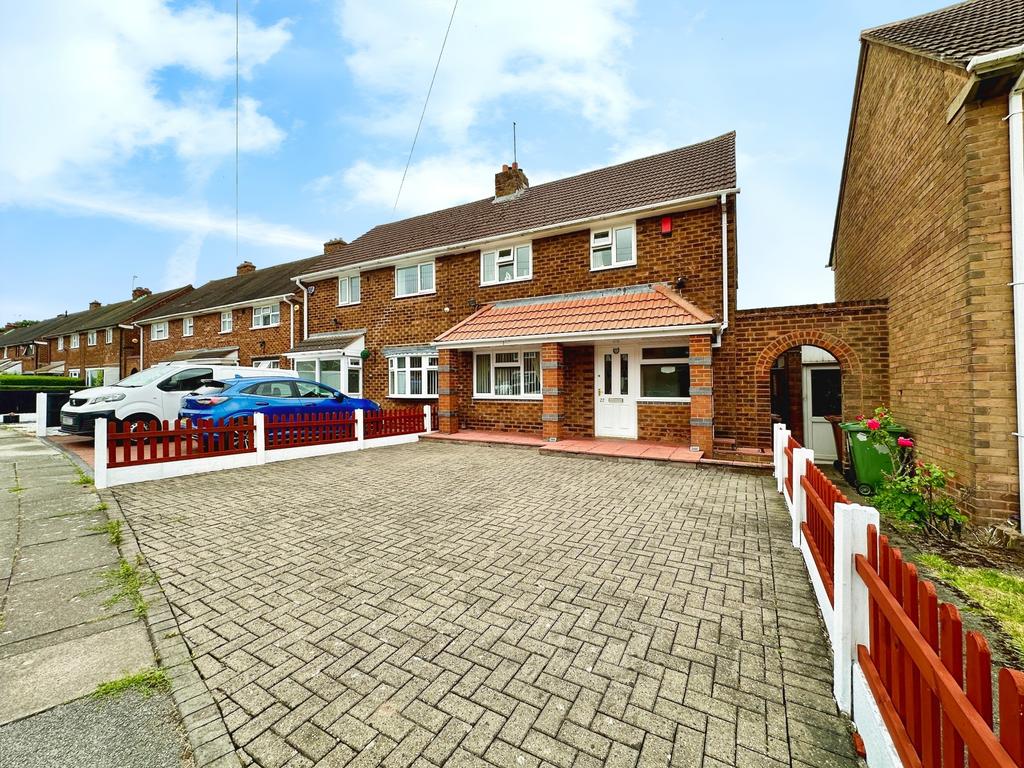 Grenfell Road, Walsall WS3 3 bed semi-detached house - £240,000