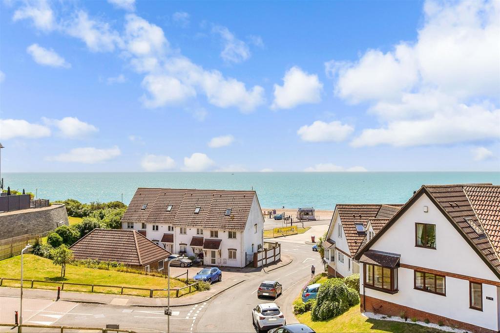 Battery Point, Hythe CT21 3 bed townhouse for sale - £281,000