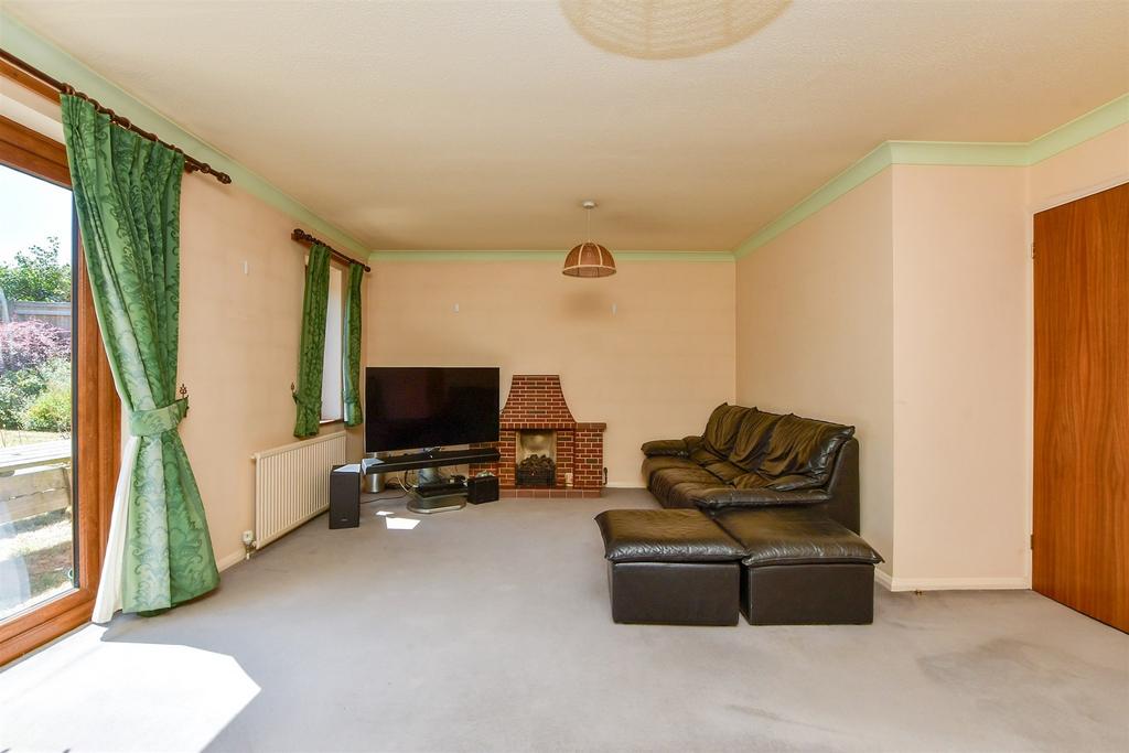 Cornwallis Avenue, Beltinge, Herne... 4 bed detached house for sale - £ ...