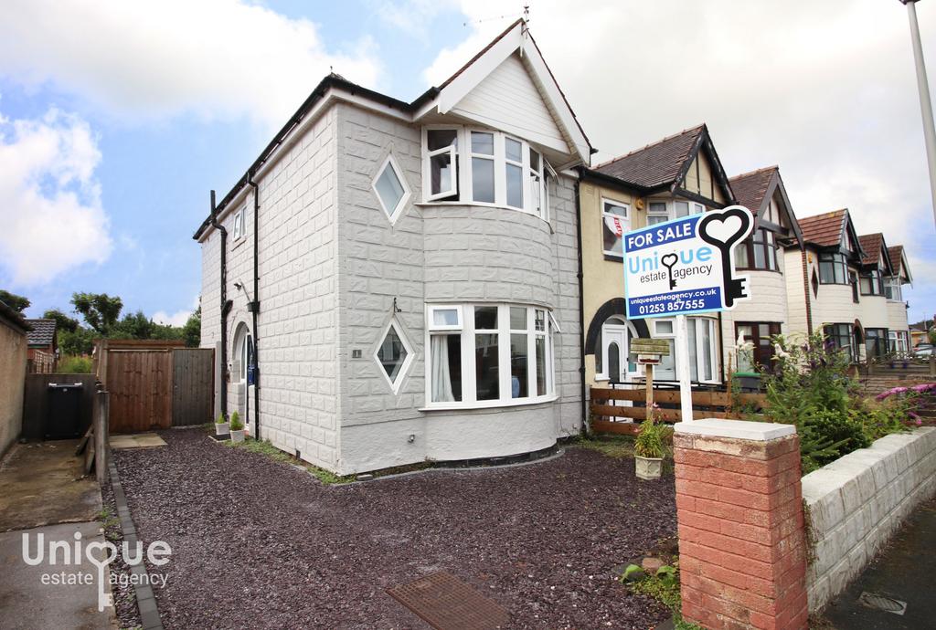 Jem Gate, Thornton-Cleveleys, FY5 2 bed end of terrace house for sale ...