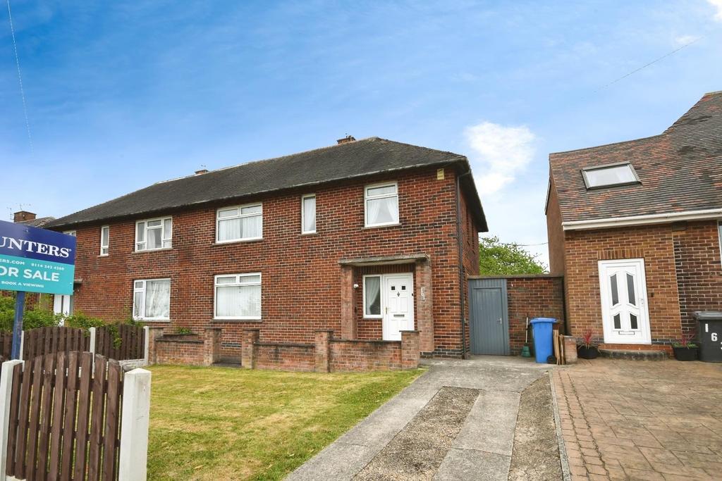 Yew Lane, Parson Cross, S5 4 bed semi-detached house - £220,000