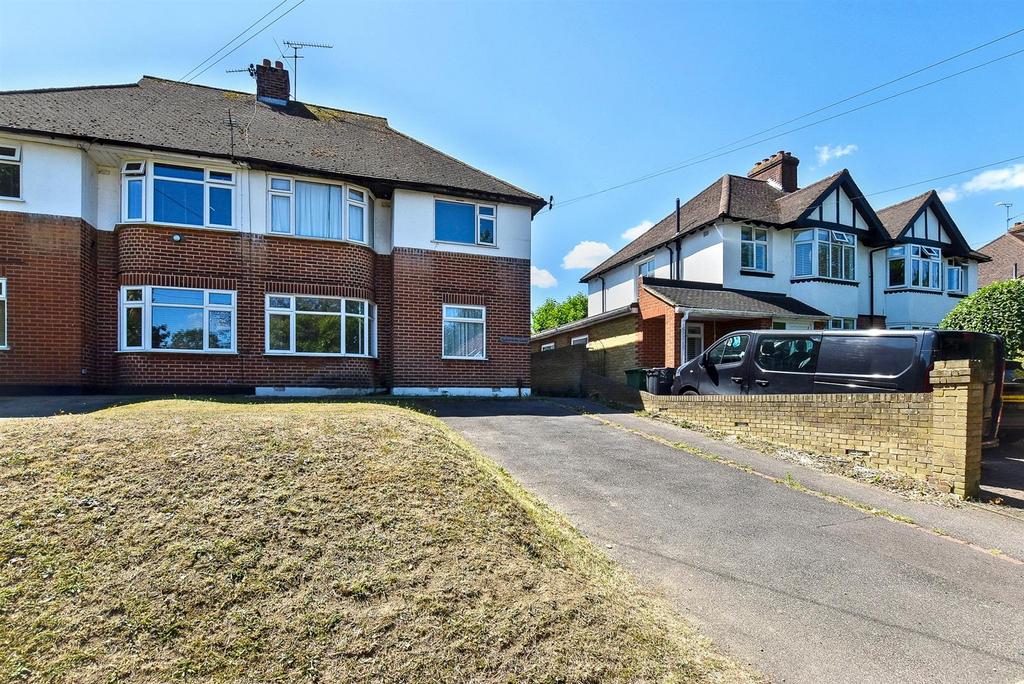 Sandling Court, Sandling Lane... 2 bed maisonette for sale - £195,000