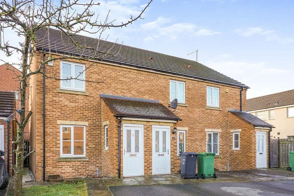 Stanks Drive, West Yorkshire LS14 2 bed end of terrace house - £875 pcm ...