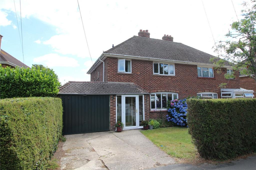 Milton Mead, New Milton, Hampshire, BH25 3 bed house - £375,000