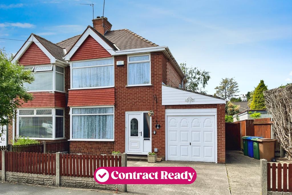 Northolme Crescent, Hessle, HU13 9HU 3 bed semi-detached house - £230,000