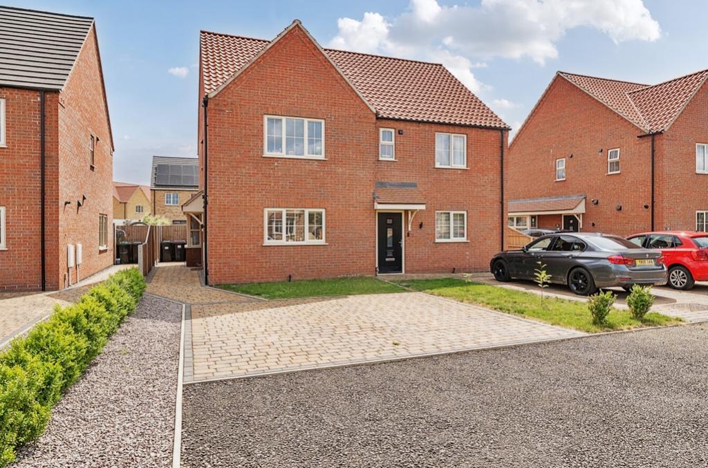 Saxon Way, Ruskington, Sleaford... 2 bed semi-detached house - £875 pcm ...