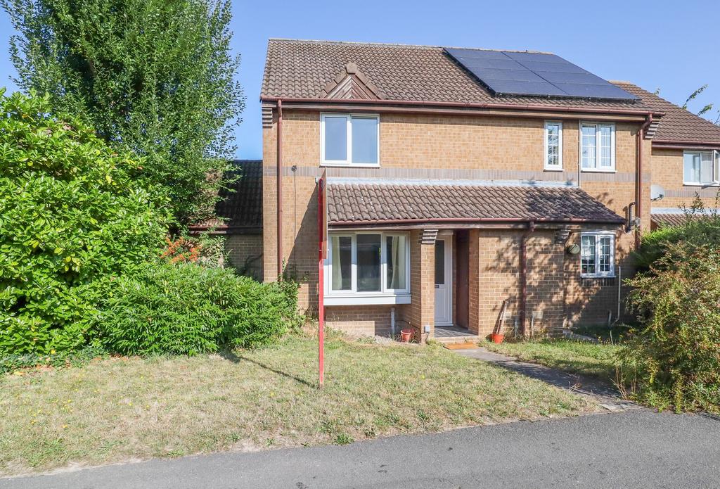 Teasel Way, Cambridge, CB1 3 bed semi-detached house - £1,425 pcm (£329 pw)