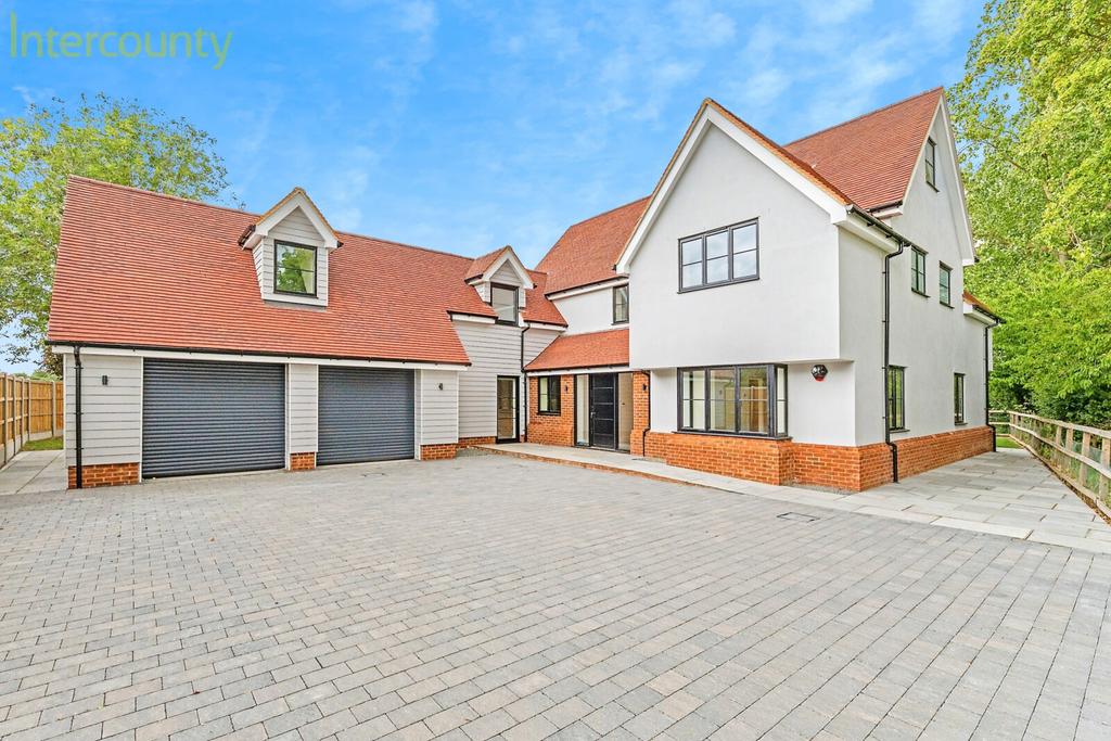 Upper Green Road, Langley CB11 5 bed detached house - £3,250 pcm (£750 pw)