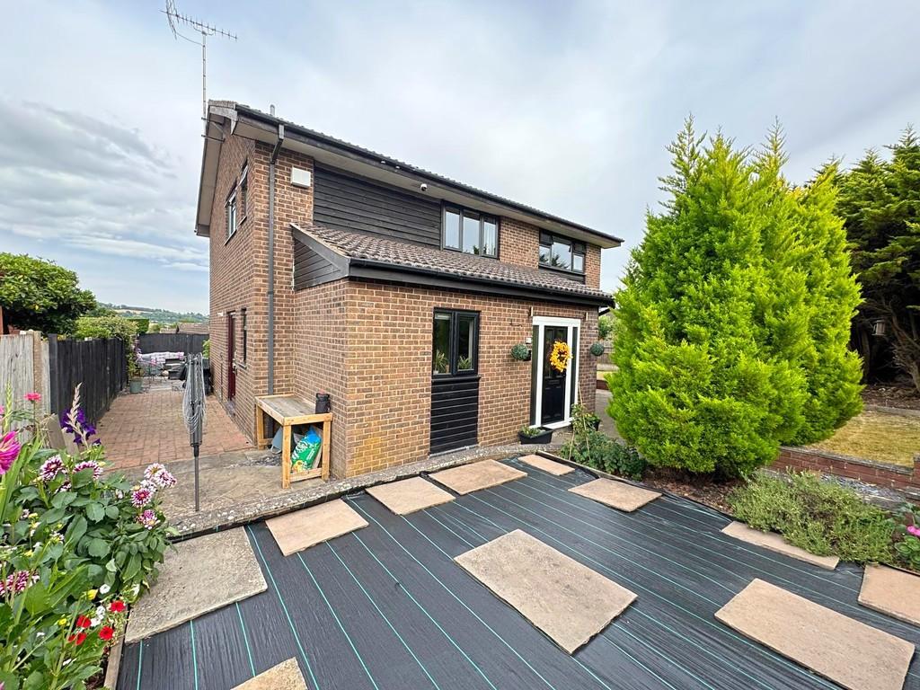 Apple Tree Close, Bromyard 4 bed detached house for sale - £425,000