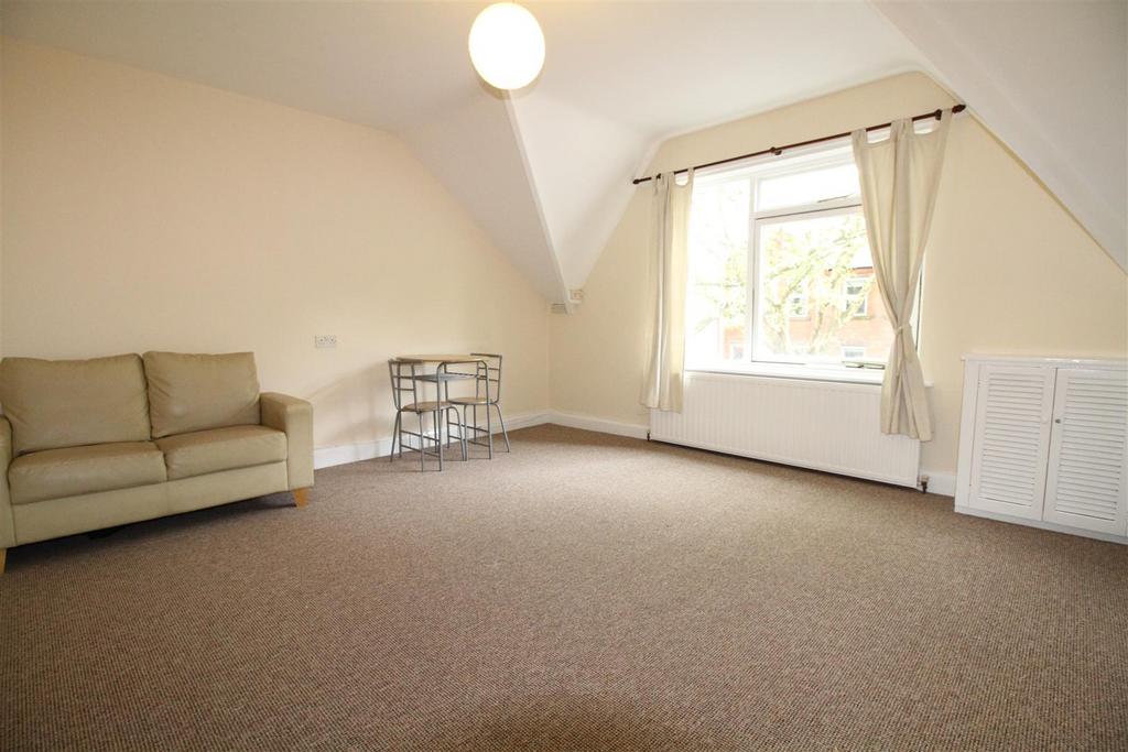 Castle Boulevard, Nottingham NG7 1 bed coach house to rent - £725 pcm ...