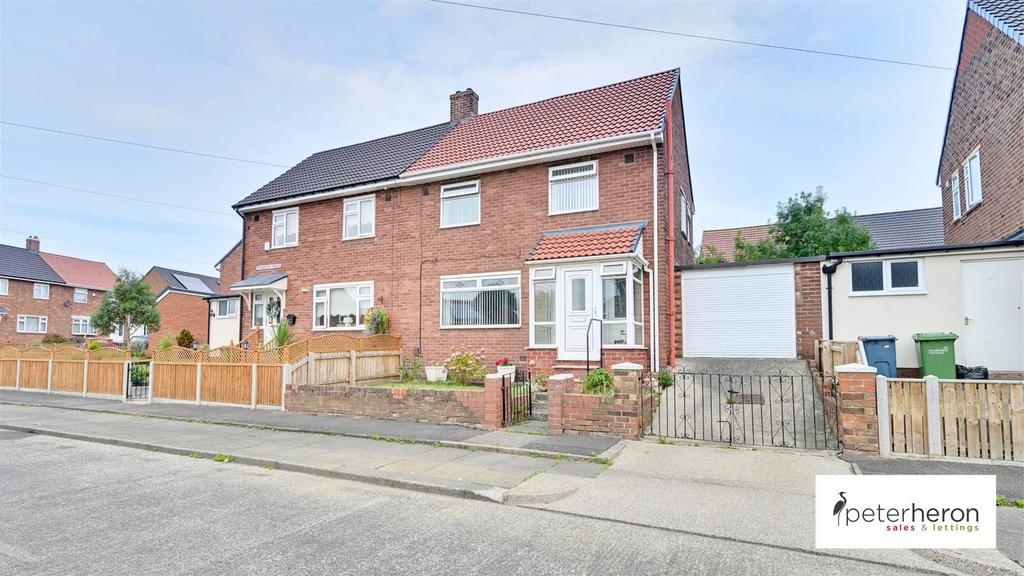 Penwood Road, Pennywell, Sunderland 3 bed semi-detached house - £120,000