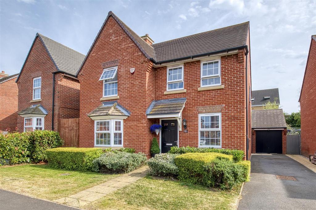Nightingale Way, Higham Ferrers 4 bed detached house - £450,000