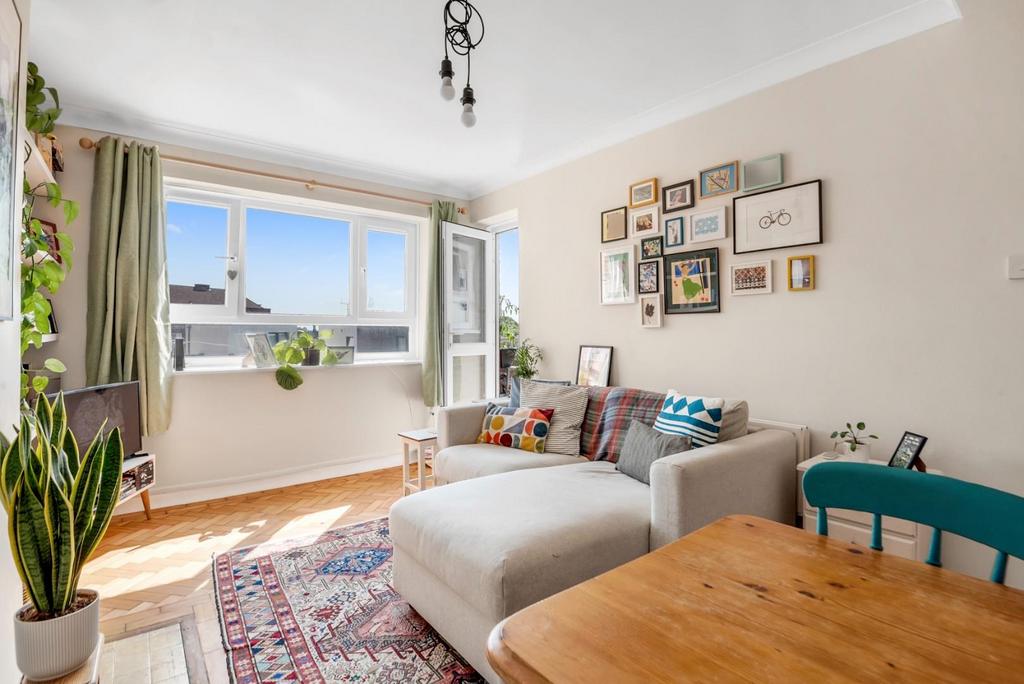 Denman House, Lordship Terrace... 2 bed apartment for sale - £500,000