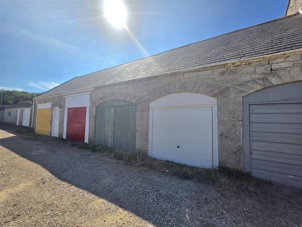 Easton Street, Portland Garage - £20,000