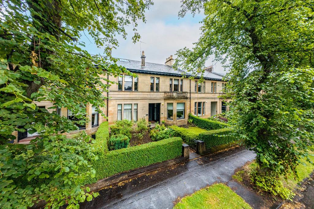 Balshagray Drive, Broomhill, Glasgow 4 bed apartment for sale - £585,000