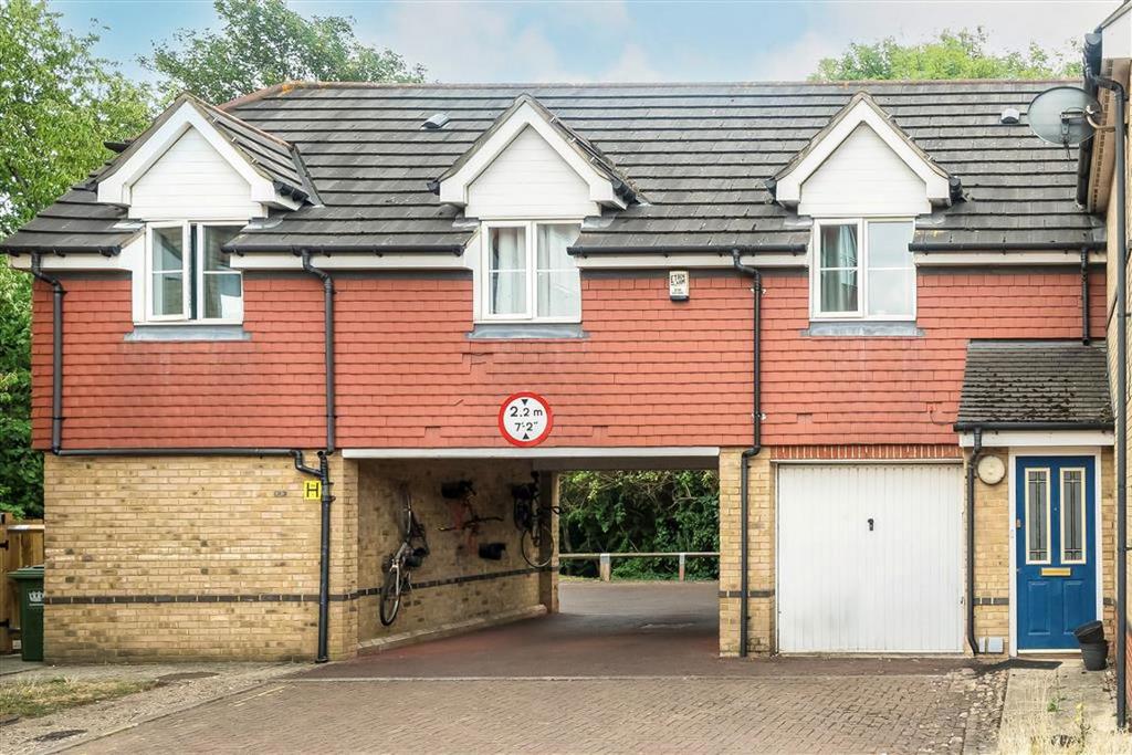 Joseph Hardcastle Close, London SE14 2 bed terraced house - £2,250 pcm ...