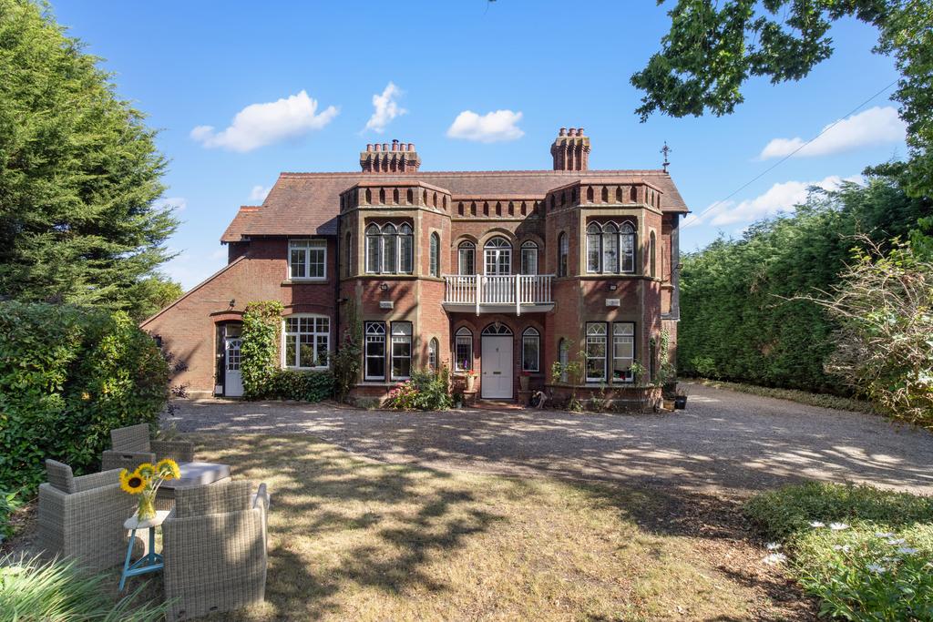 Lower Broadheath WR2 6 bed detached house for sale - £1,100,000