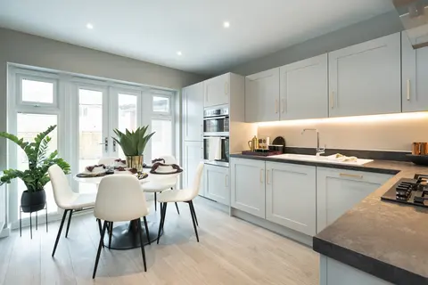 Houses for sale in Oadby | OnTheMarket