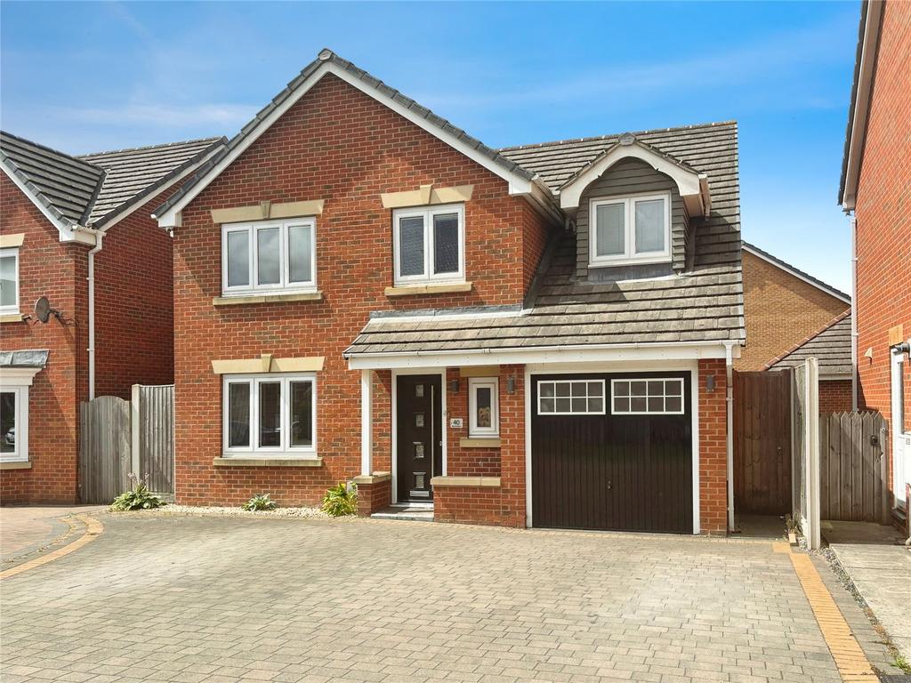 Harris Road, Doncaster DN3 5 bed detached house for sale - £330,000