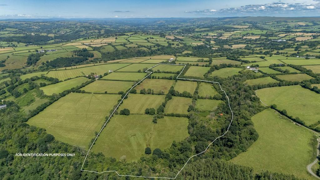 Pantglas Farm, Pencader, SA39 Smallholding for sale - £290,000