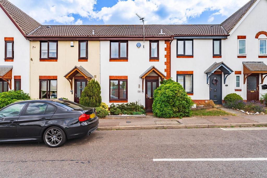 Harrop Dale, Carlton Colville 3 bed terraced house - £200,000